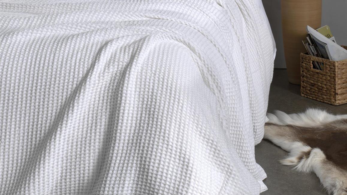 Plaid wit nodig? Witte plaids kopen - Smulderstextiel.nl